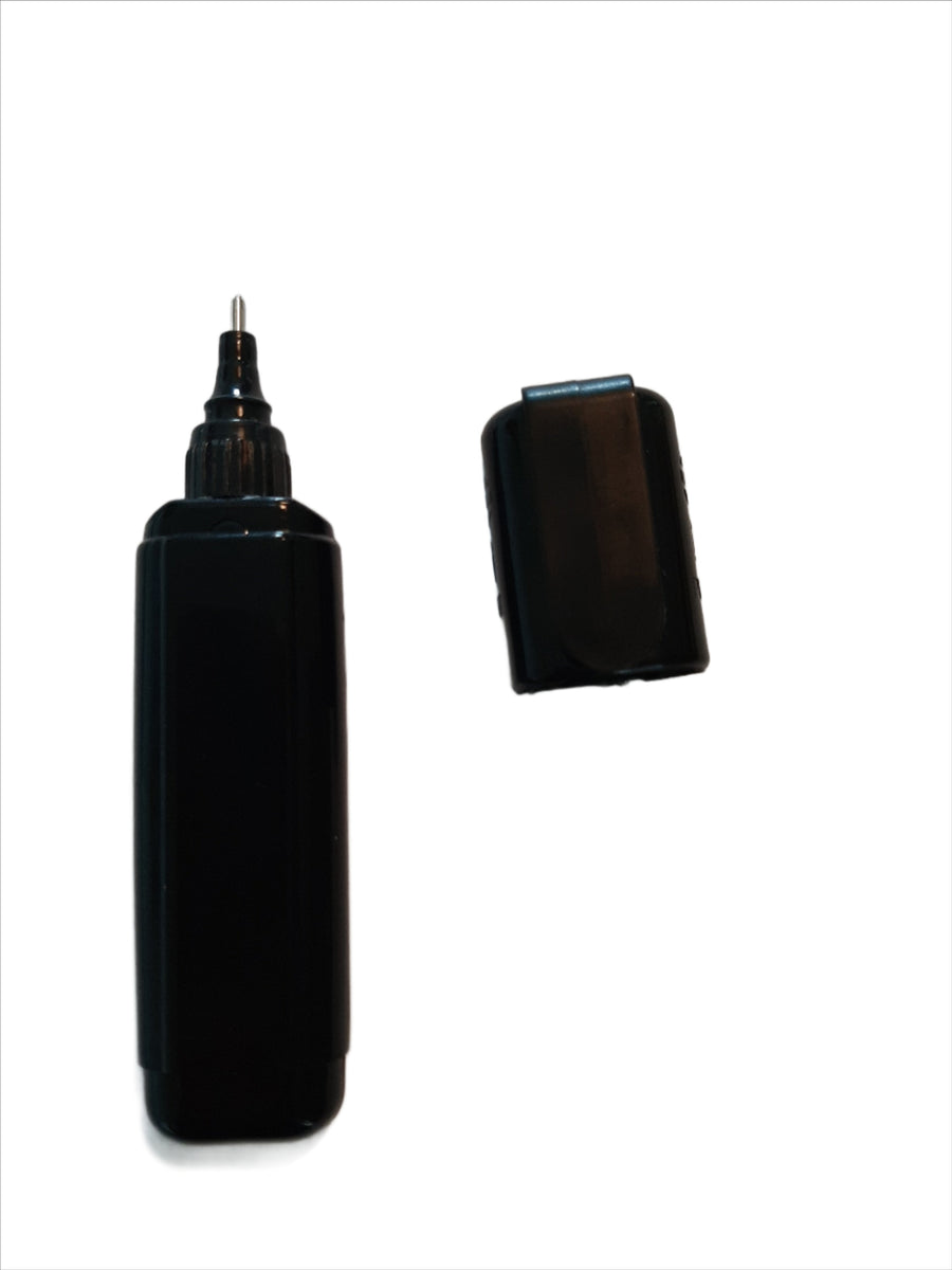 Empty On The Run refillable whiteout marker OTR.8190 – Escapizm Productions